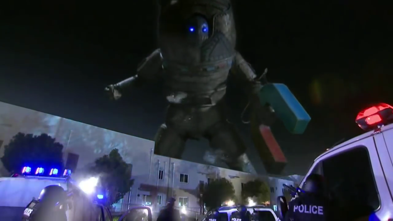 Battle Strike Team: Giant Saver (Live) | AnimeClick.it