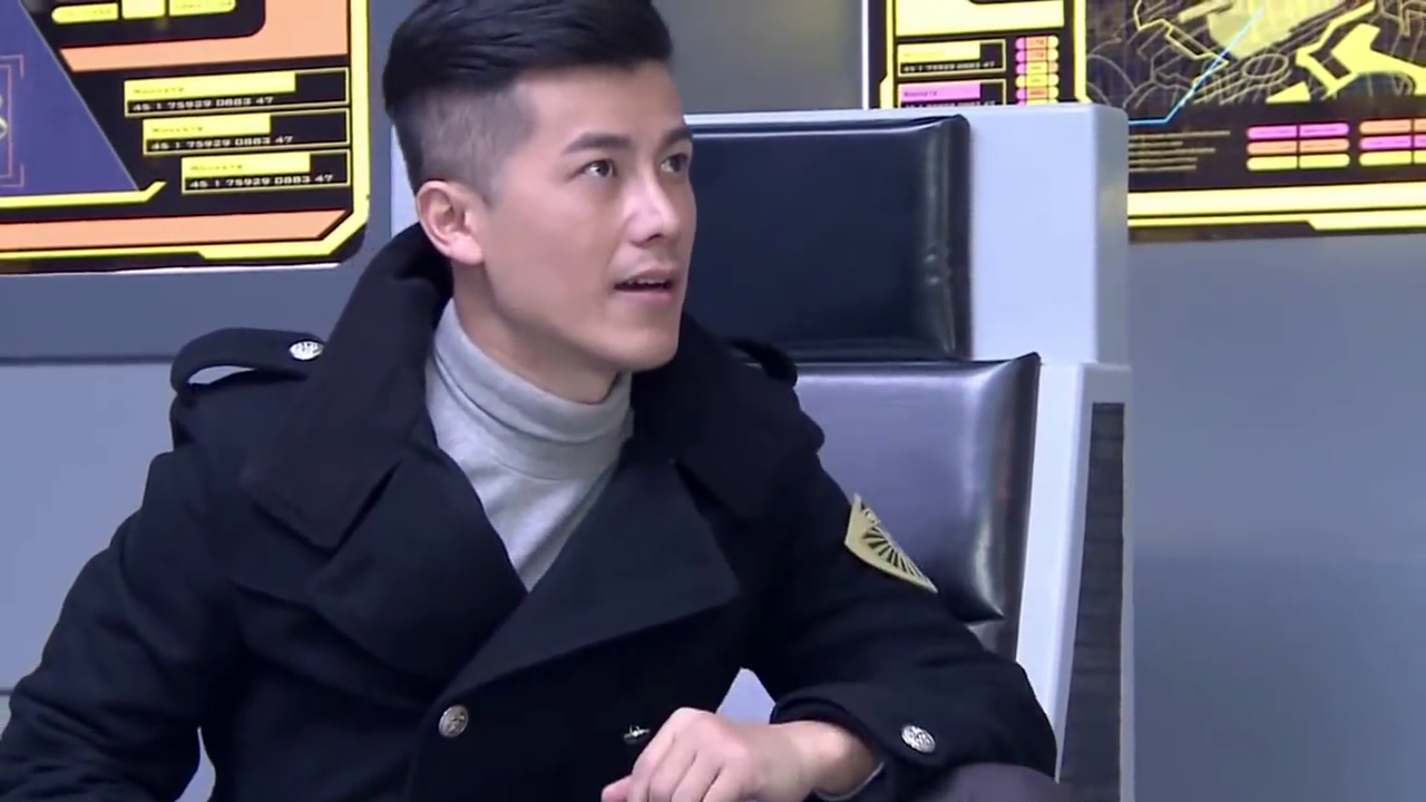 Battle Strike Team: Giant Saver (Live) | AnimeClick.it