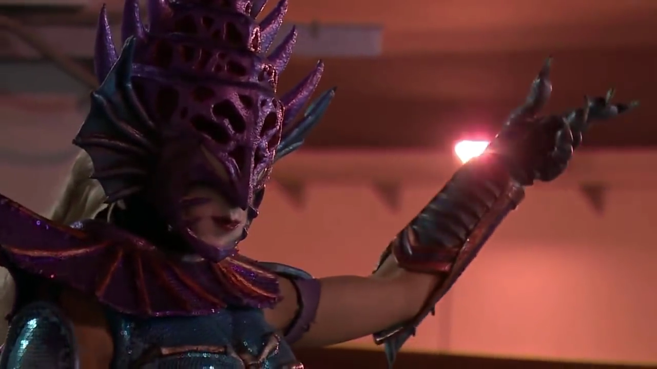 Battle Strike Team: Giant Saver (Live) | AnimeClick.it