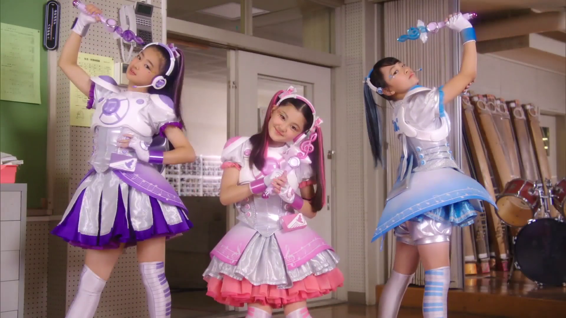 Idol x Warrior Miracle Tunes (Live) | AnimeClick.it