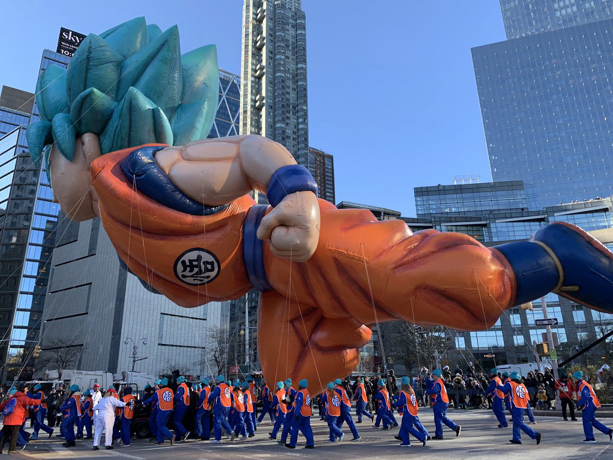 New York: Goku vola in parata per il Giorno del Ringraziamento | AnimeClick