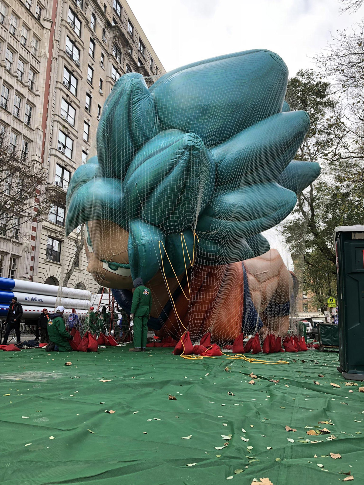 New York: Goku vola in parata per il Giorno del Ringraziamento | AnimeClick