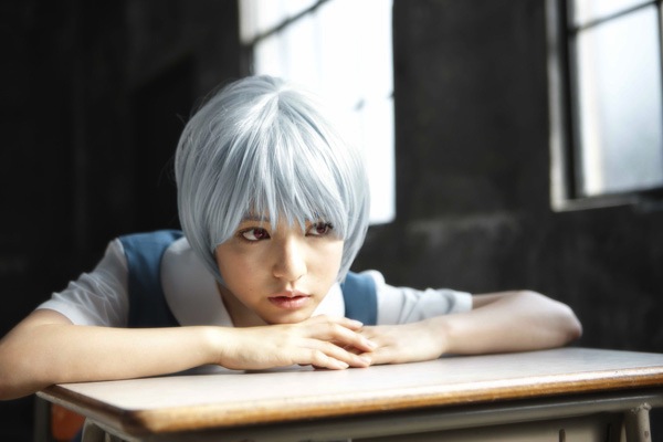 Due delle 9nine in cosplay nei panni di Rei ed Asuka | AnimeClick